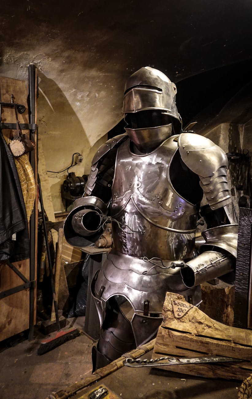 A GOOD ARMOR BEARER - The IN SEASON Lifestyle